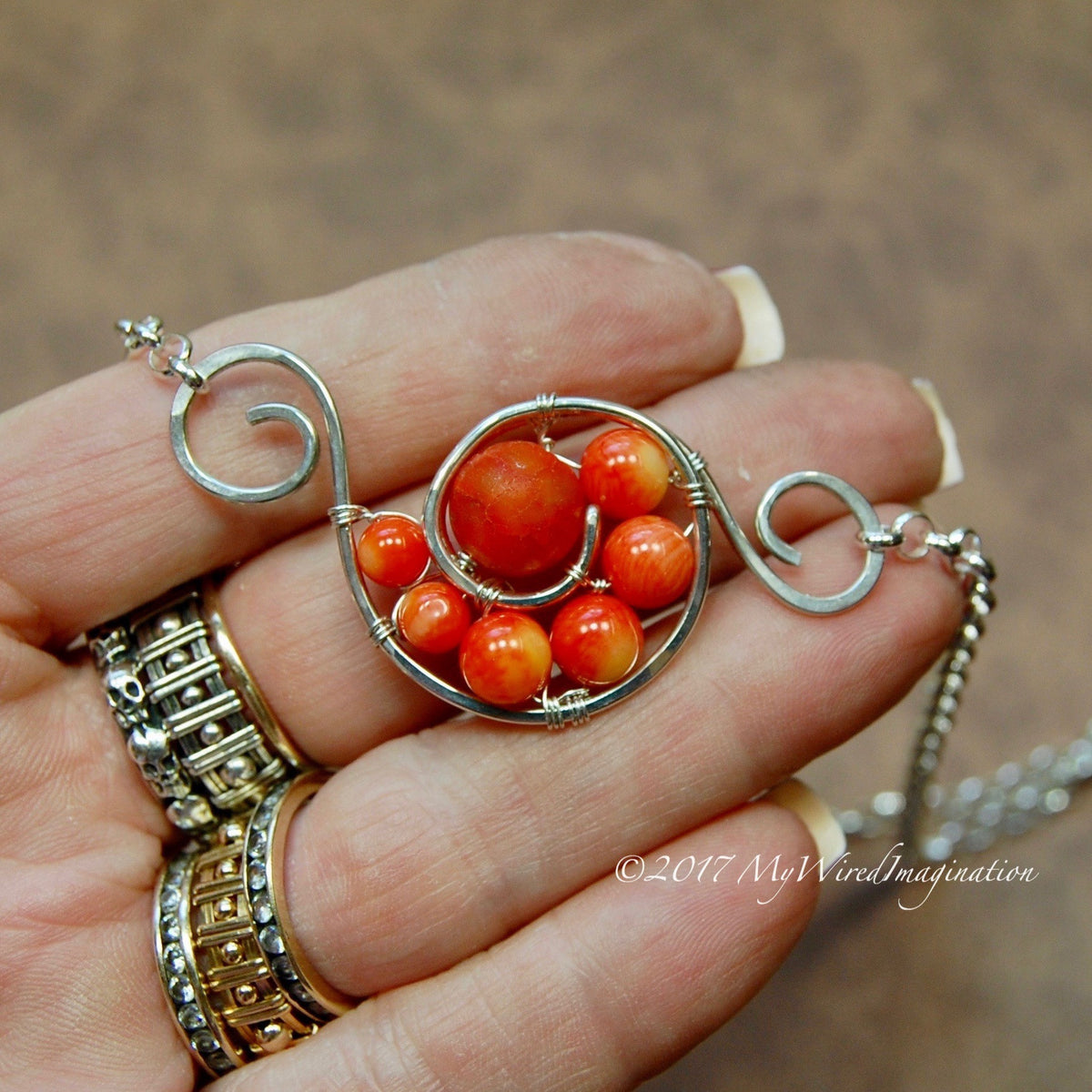 How to Wire Wrap a Pendant, Eye of the Hurricane, Wire Wrap Pendant Tu ...